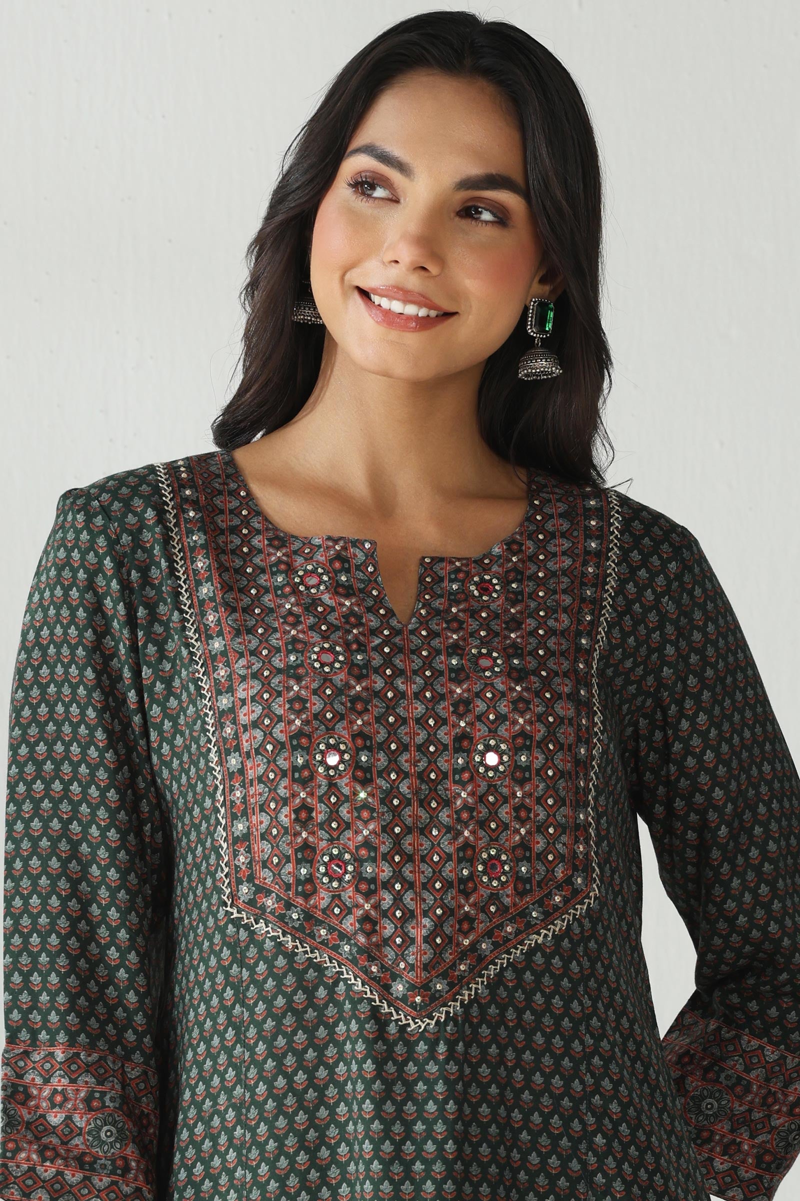 Rangrez Ziah Kurta – Farida Gupta India