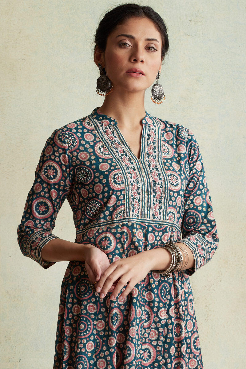 Buy Nausheen Mahin Block Printed Kurta | Green Kurtas for Women ...